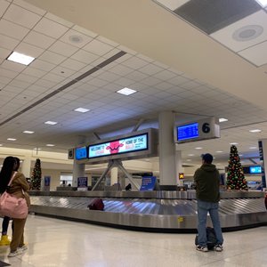 CHICAGO MIDWAY INTERNATIONAL AIRPORT - MDW - 1742 Photos & 1956 Reviews ...