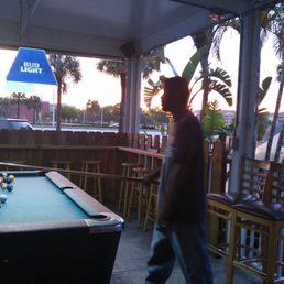 SIDELINES SPORTS BAR & GRILL - Updated October 2025 - 107 Photos & 238 ...