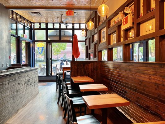 SAUS - Updated May 2024 - 1192 Photos & 1331 Reviews - 33 Union St ...