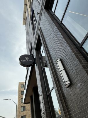 URBAN OAK RALEIGH - Updated May 2025 - 18 Photos - 200 W Davie St ...