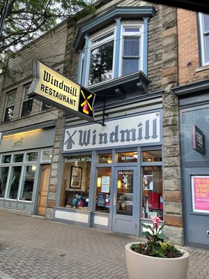 WINDMILL RESTAURANT - 255 Photos & 355 Reviews - 28 W 8th St, Holland ...