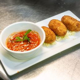 SPIAGGETTA - Updated June 2025 - 139 Photos & 185 Reviews - 9800 3rd ...