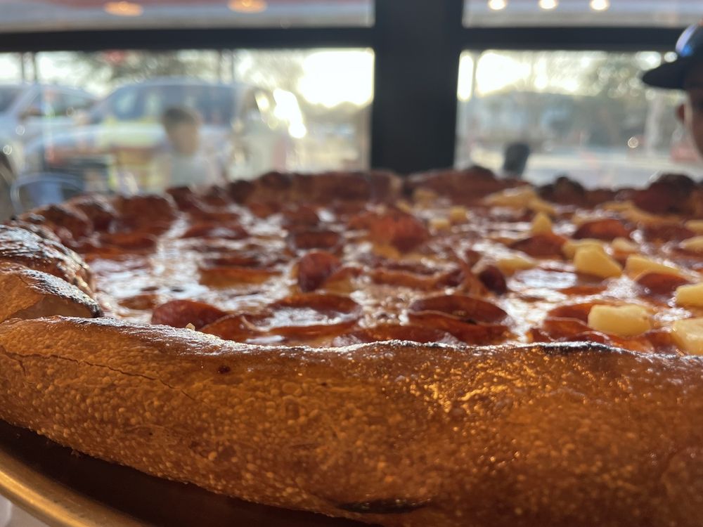 BROZINNI PIZZERIA - Updated October 2024 - 39 Photos & 41 Reviews - 144 ...