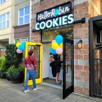 HELLO ROBIN - Updated October 2025 - 25 Photos & 14 Reviews - 10045 NE ...