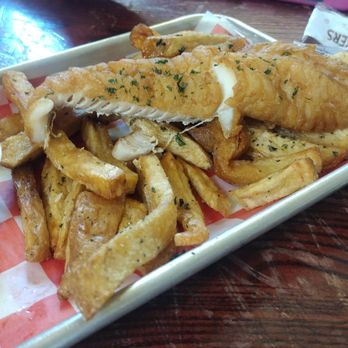 THE CLIPPER TAVERN - Updated December 2025 - 181 Photos & 125 Reviews ...