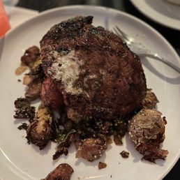 SUMMIT GRILL - Updated January 2026 - 421 Photos & 367 Reviews - 501 NE 70th St, Gladstone ...