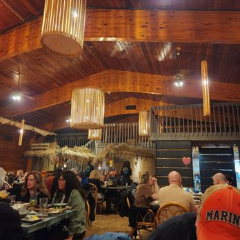 HOT ROCKS - Updated August 2025 - 406 Photos & 236 Reviews - 399 County ...