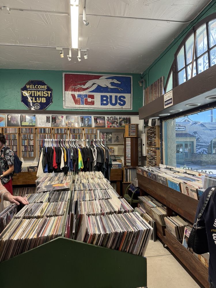 JOCKAMO RECORDS - Updated August 2025 - 13 Photos & 39 Reviews - 522 E ...