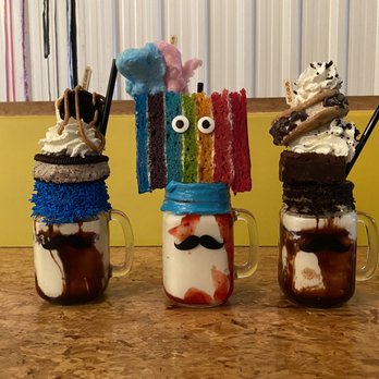 REGRUB BURGER BAR - Updated January 2026 - 208 Photos & 189 Reviews ...