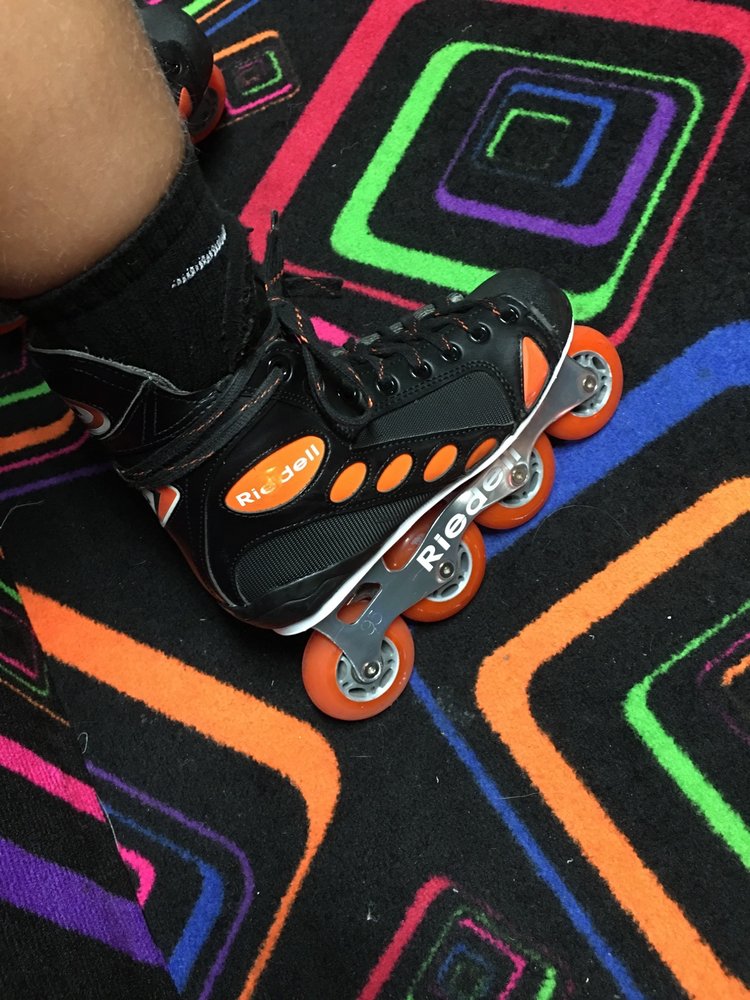 SKATE MOORE SKATE CENTER - 12 Reviews - 527 NW 1st St, Moore, Oklahoma ...