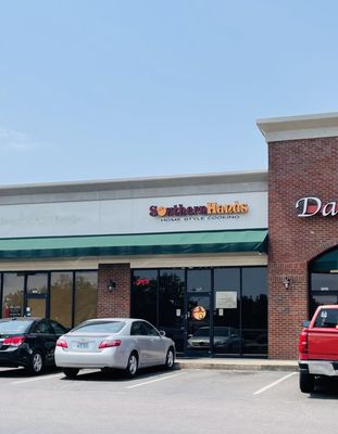 SOUTHERN HANDS HOMESTYLE COOKING - Updated July 2025 - 62 Photos & 42 ...