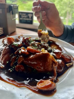 THE BABBLING BROOK - Updated December 2025 - 25 Photos & 40 Reviews - 2320 Helderberg Trl, Berne ...