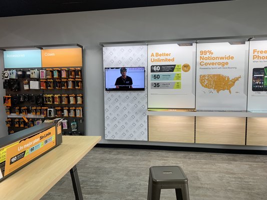 BOOST MOBILE - Updated June 2024 - 913 E Berry St 125, Fort Worth ...