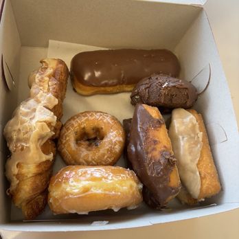 ROCKLIN DONUTS & CINNAMON - Updated September 2025 - 676 Photos & 656 ...