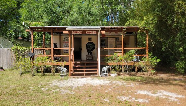 TWO TAILS RANCH - Updated December 2025 - 125 Photos & 94 Reviews ...