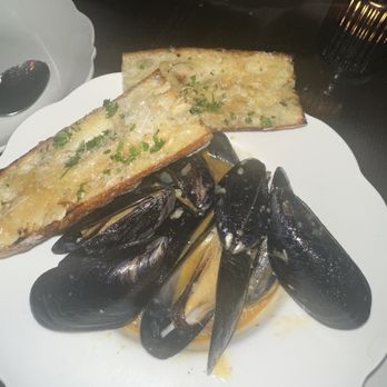 PILLAR - Updated January 2026 - 169 Photos & 62 Reviews - 408 N Bishop ...