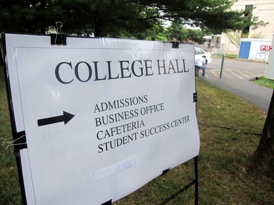 MONTGOMERY COUNTY COMMUNITY COLLEGE CENTRAL CAMPUS - Updated December ...