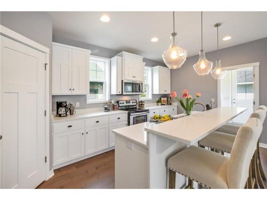 JERRY’S FLOOR STORE - Updated December 2025 - 20 Photos & 10 Reviews ...