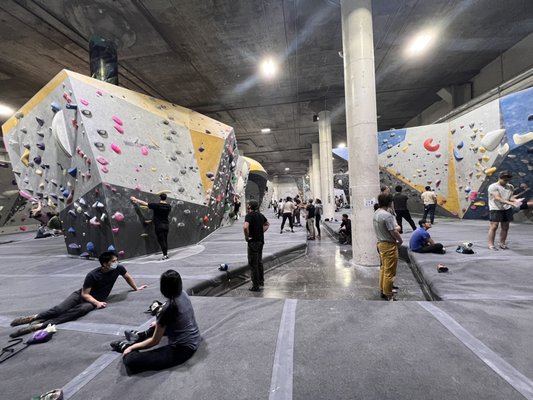 DOGPATCH BOULDERS - Updated December 2025 - 159 Photos & 193 Reviews ...