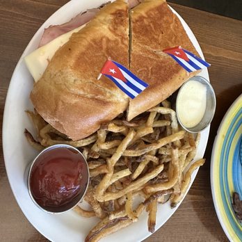 HABANA SOCO RESTAURANT - Updated May 2024 - 440 Photos & 712 Reviews ...