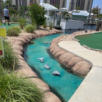 BEACHSIDE MINI GOLF - Updated December 2025 - 42 Photos & 25 Reviews ...