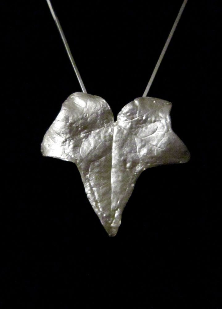 LYNN TINDALE - 7 Newby Court, Peebles, Scottish Borders, United Kingdom ...