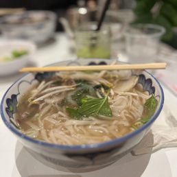 SIP PHO - Updated December 2025 - 832 Photos & 480 Reviews - 512 W 29th ...