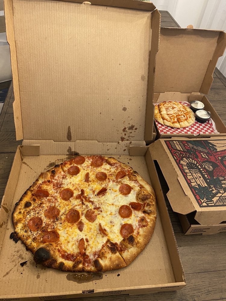 PIZZA BY THE SEA - Updated August 2025 - 92 Photos & 247 Reviews - 88 ...