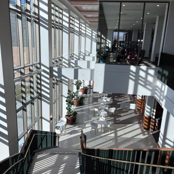 CARMEL CLAY PUBLIC LIBRARY - Updated December 2025 - 112 Photos & 47 ...