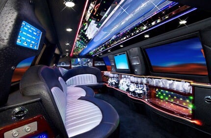 CARRIAGE LIMOUSINE SERVICE - Updated October 2025 - 106 Willenbrock Rd ...