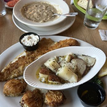 HILLSIDE FISH HOUSE - Updated January 2026 - 63 Photos & 73 Real ...