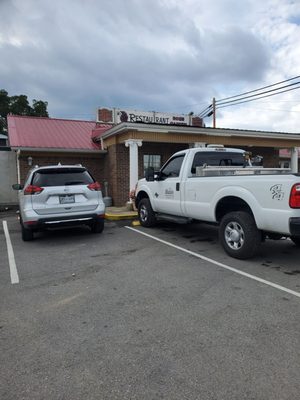 THE ROSE GARDEN RESTAURANT - Updated October 2025 - 58 Photos & 115 ...