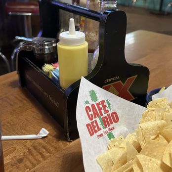 CAFE DEL RIO - Updated May 2025 - 130 Photos & 201 Reviews - 2301 S ...
