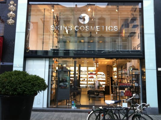 SKINS COSMETICS - Updated July 2025 - Van Oldenbarneveltstraat 137 ...