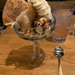 FINICKY FRANKS - 79 Photos & 99 Reviews - 9520 Calhoun Rd, Omaha ...