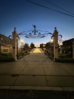 PIAZZA IMO ON THE HILL - Updated July 2025 - 43 Photos - 2109 Marconi ...