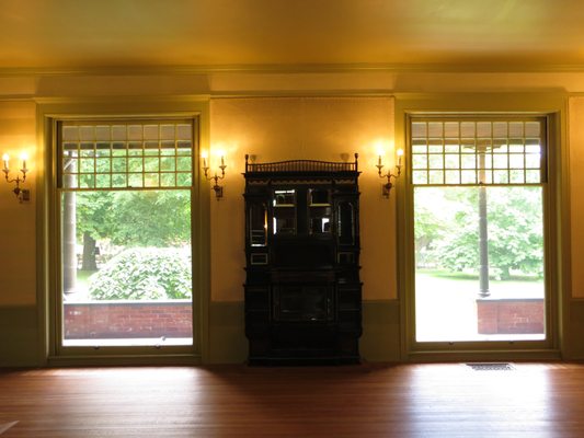 Isaac Bell House Newport 4018471000 Museums - ViewLocate