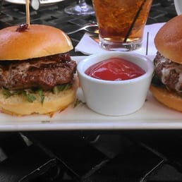 333 BELROSE BAR & GRILL - 153 Photos & 154 Reviews - 333 Belrose Ln ...