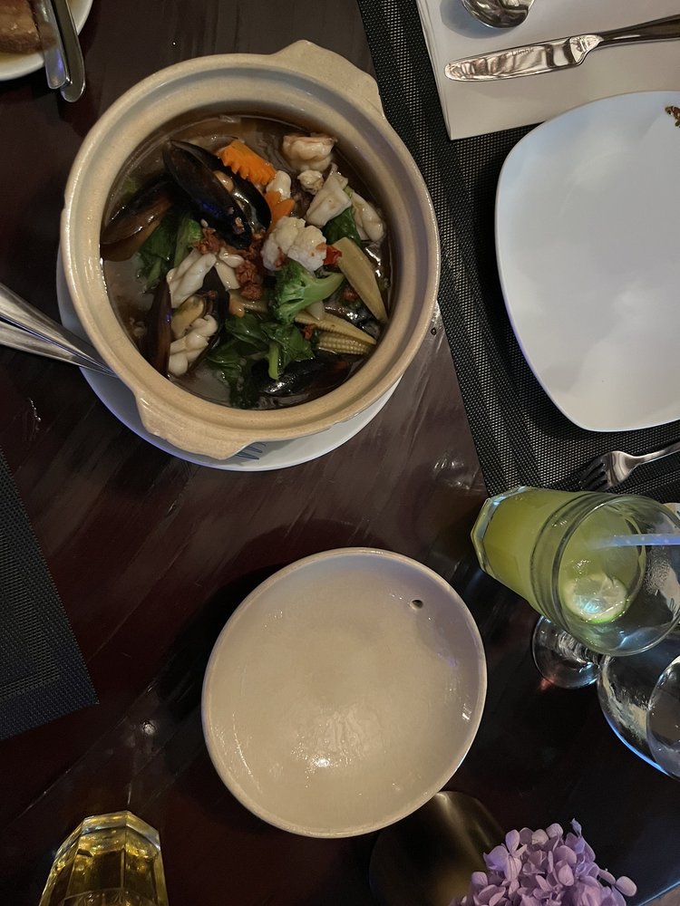 AZUTHAI RESTAURANT - Updated March 2025 - 25 Photos - 900 Arnaiz Avenue ...