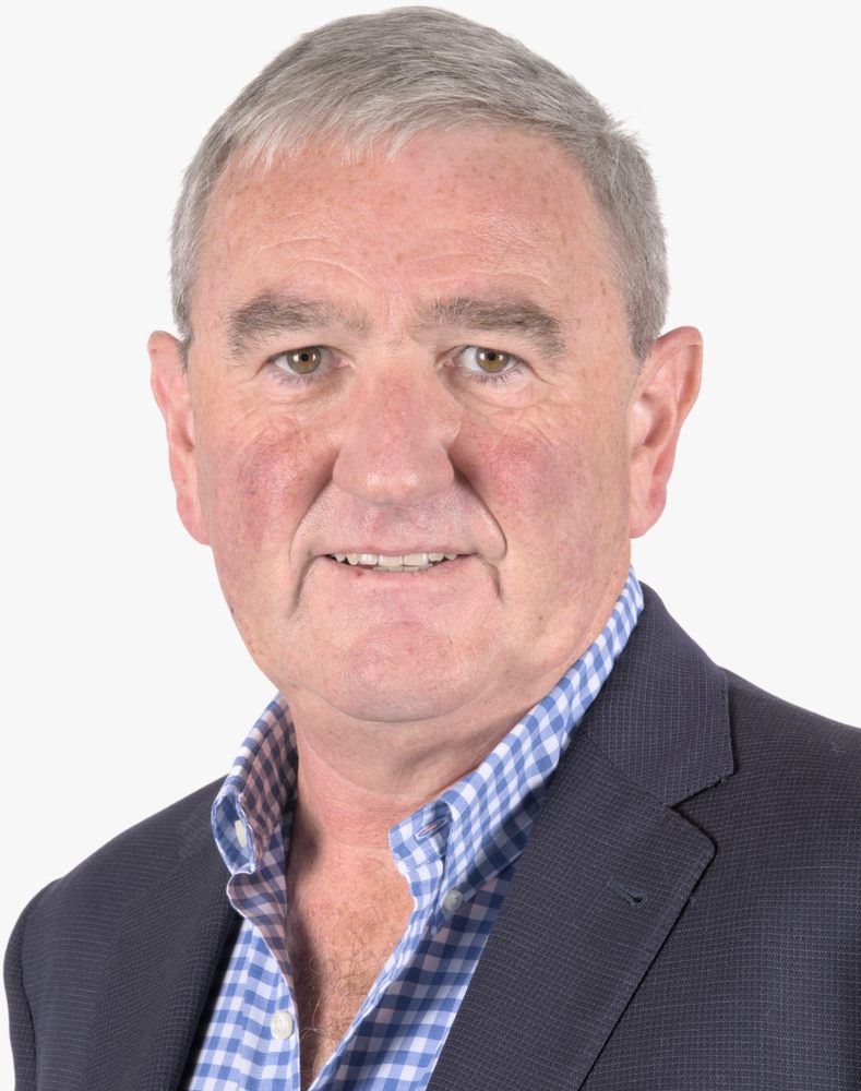 TIM SHEEHAN - MODERN REAL ESTATE - 5601 Olde Wadsworth Blvd, Arvada ...