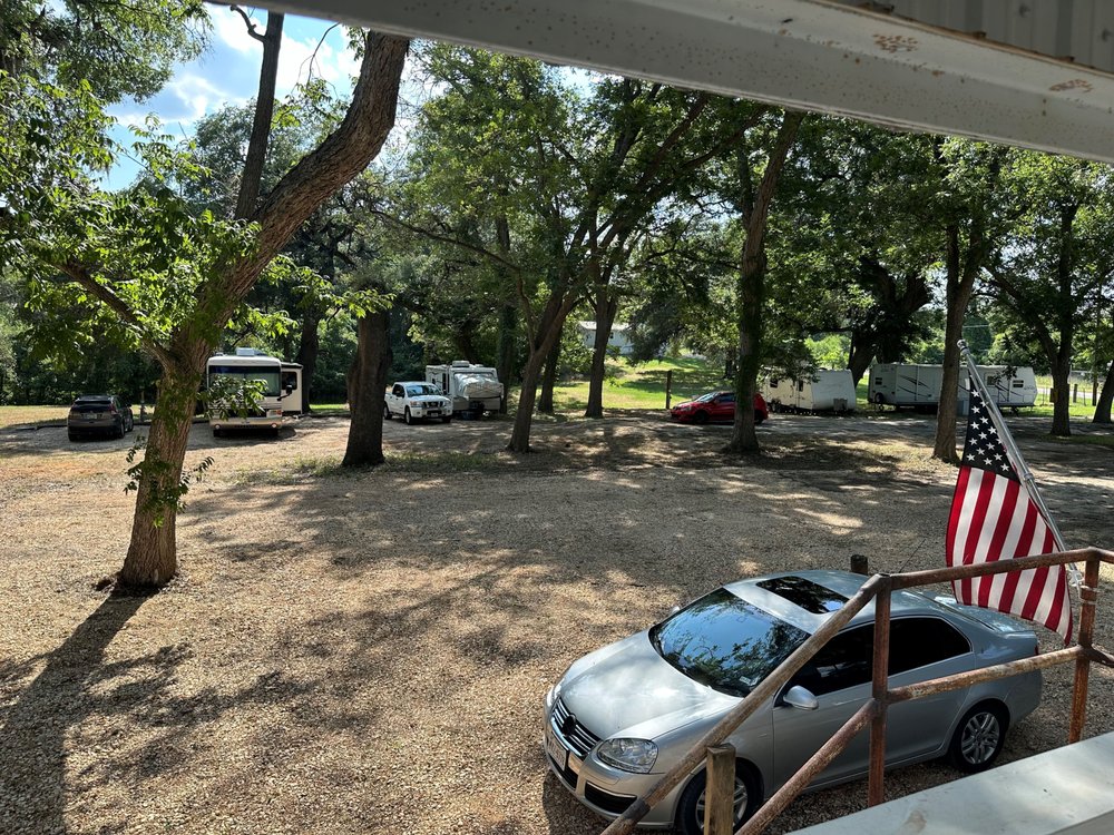 ANCHOR MARINA PARK - Updated January 2025 - 813 Ridgecliff Dr, New ...