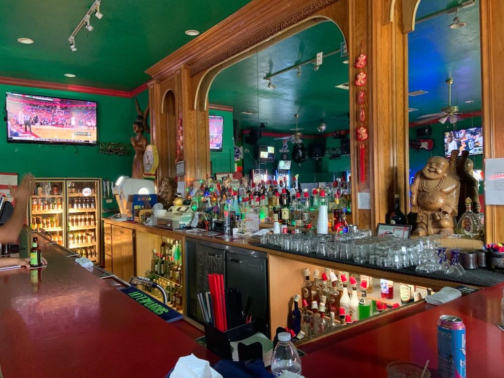 XTREME SPORTS LOUNGE - Updated December 2025 - 20 Photos & 17 Reviews ...