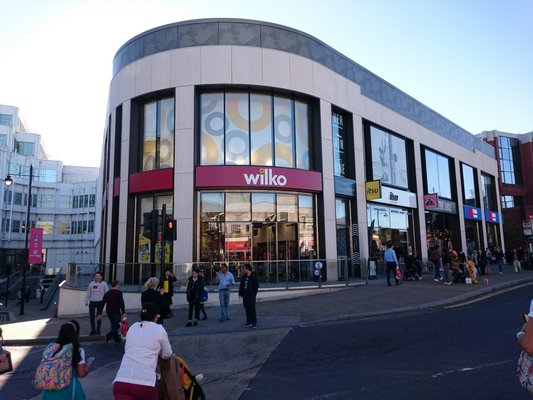 WILKO - Updated July 2025 - Unit 4 Wimbledon Bridge House, Wimbledon ...