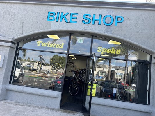 THE TWISTED SPOKE - Updated December 2025 - 22 Photos & 11 Reviews ...