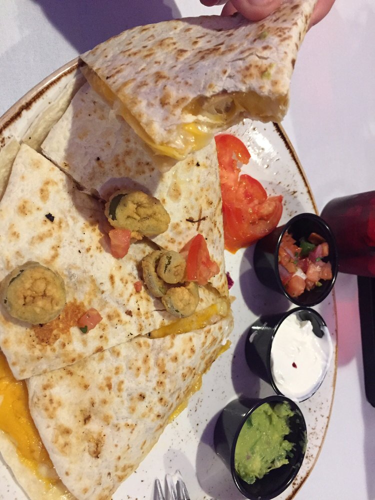 SNOWLAND GINGERBREAD HOUSE AT GREAT WOLF LODGE - 150 Great Wolf Dr ...