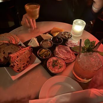 OFFSUIT - Updated December 2025 - 251 Photos & 127 Reviews - 5 Utica St ...