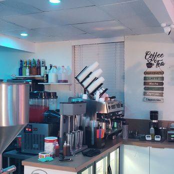 EXOTIC WAFFLES & PIZZA - Updated December 2025 - 111 Photos & 34 ...