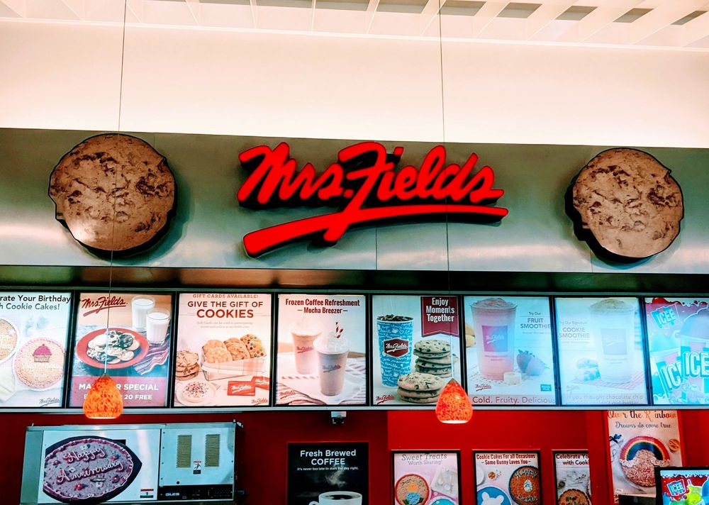 MRS. FIELDS MALL AT MILLENIA - Updated December 2025 - 17 Photos & 16 ...