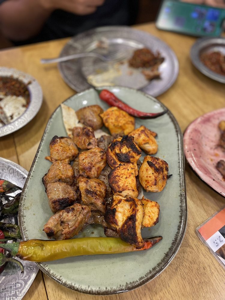 BARAN ET & MANGAL - Updated December 2024 - 32 Photos - Zeyrek Mh ...