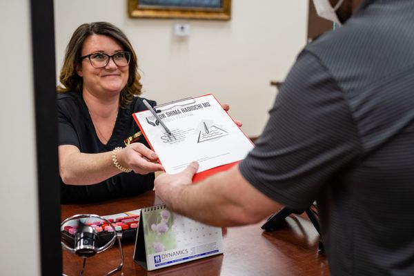 DR. SHIMA HADIDCHI MD - VICTORVILLE - Updated December 2025 - 13 Photos ...